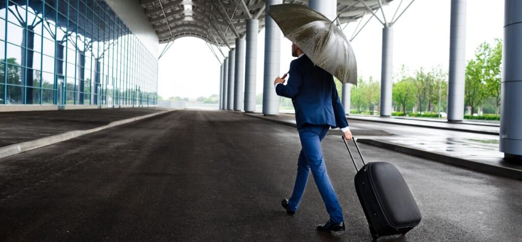Frontier Airlines Baggage Allowances & Checked Baggage Fees