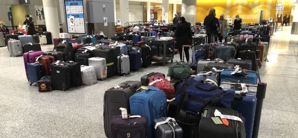 Need to know about LOT Polish Airlines Baggage Policy
